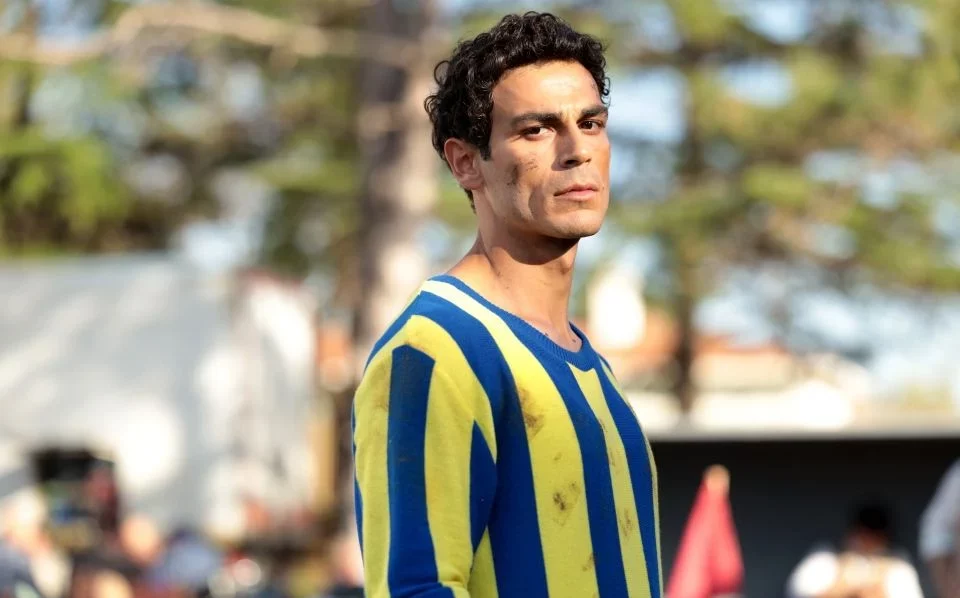 Lefter : Bir Ordinaryüs Hikayesi Film Eleştirisi ve Yorumlar - OrtaKoltuk